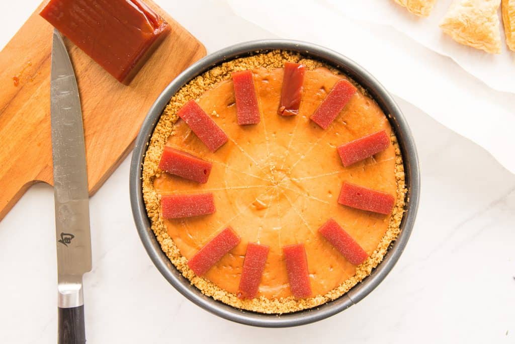 Pastelillo de Guayaba Cheesecake (Guava Cheesecake)
