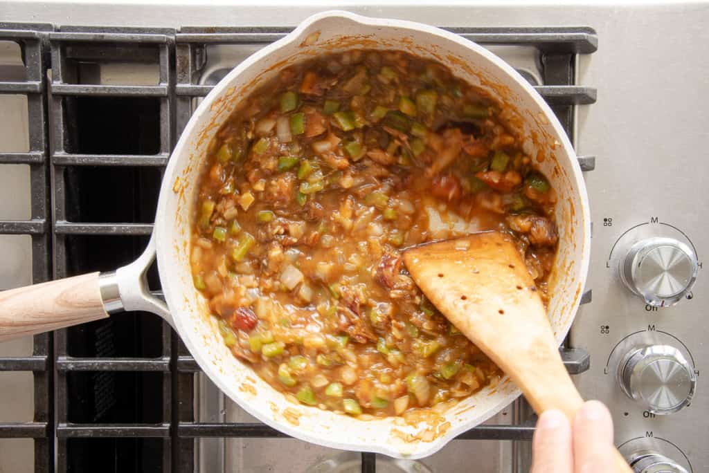 Baked Beans Sweetened with Dates - Sense & Edibility